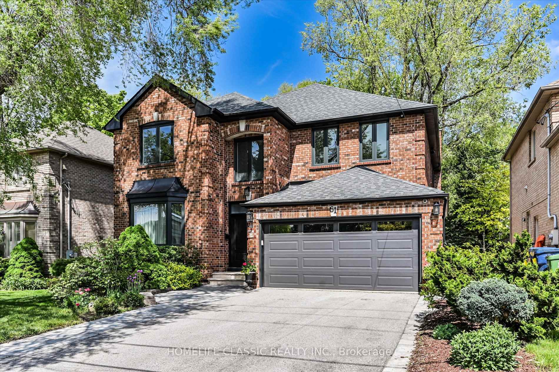 61 Hove Street, Toronto, ON M3H 6A5