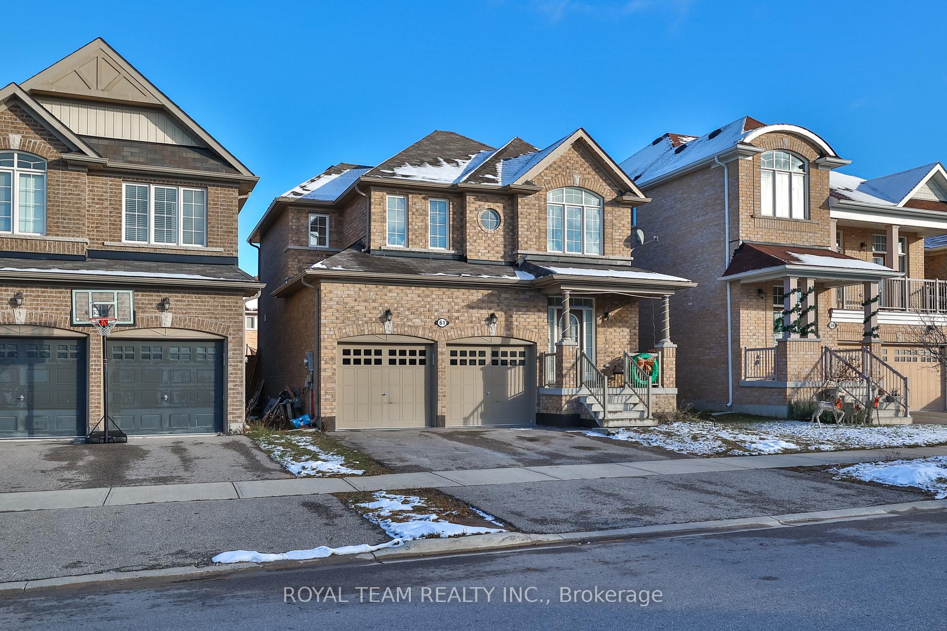 61 Lampkin Street, Georgina, ON L0E 1R0
