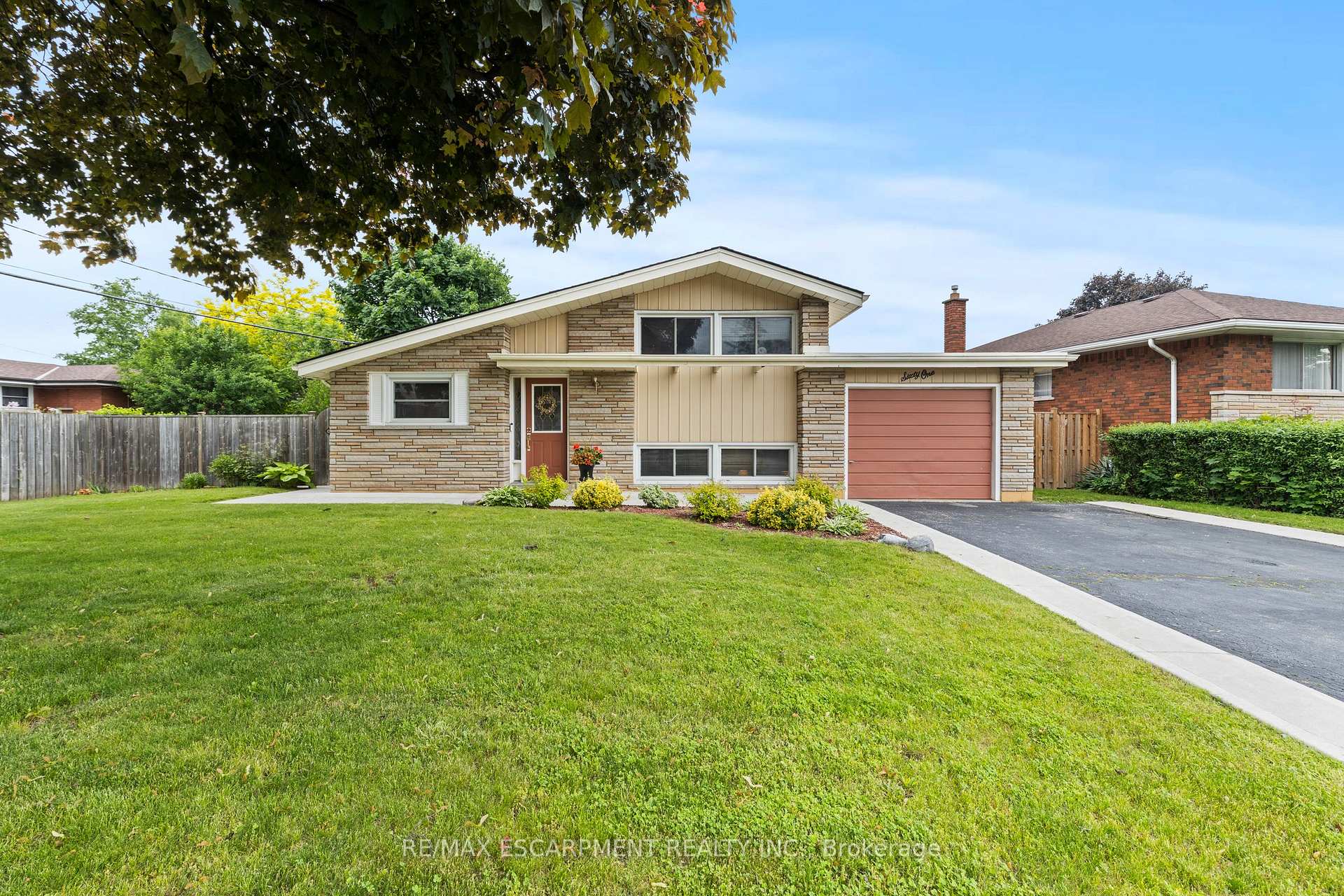61 Orphir Road, Hamilton, ON L8K 3Z3