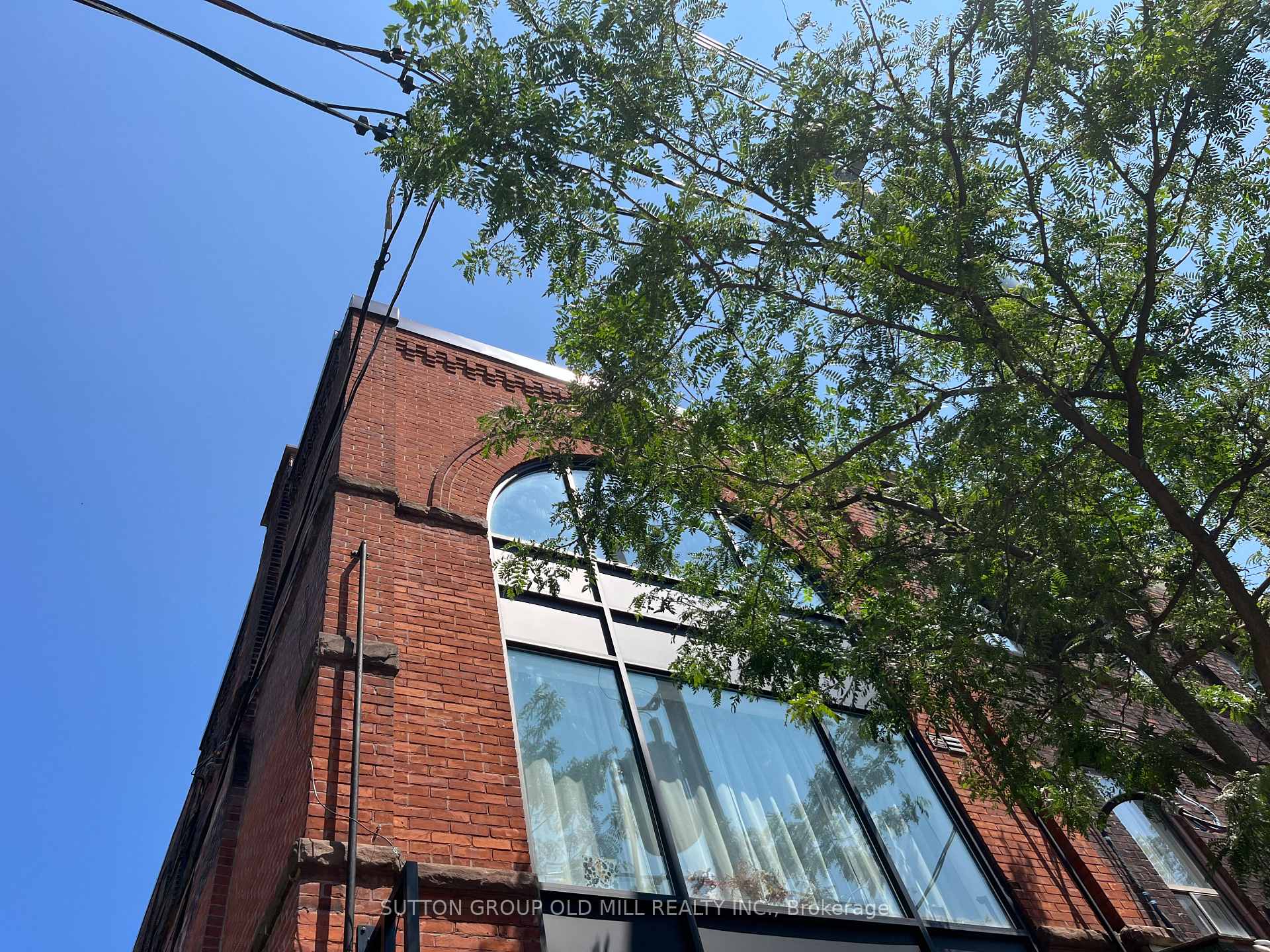 A - 61 Ossington Avenue, Toronto, ON M6J 2Y9