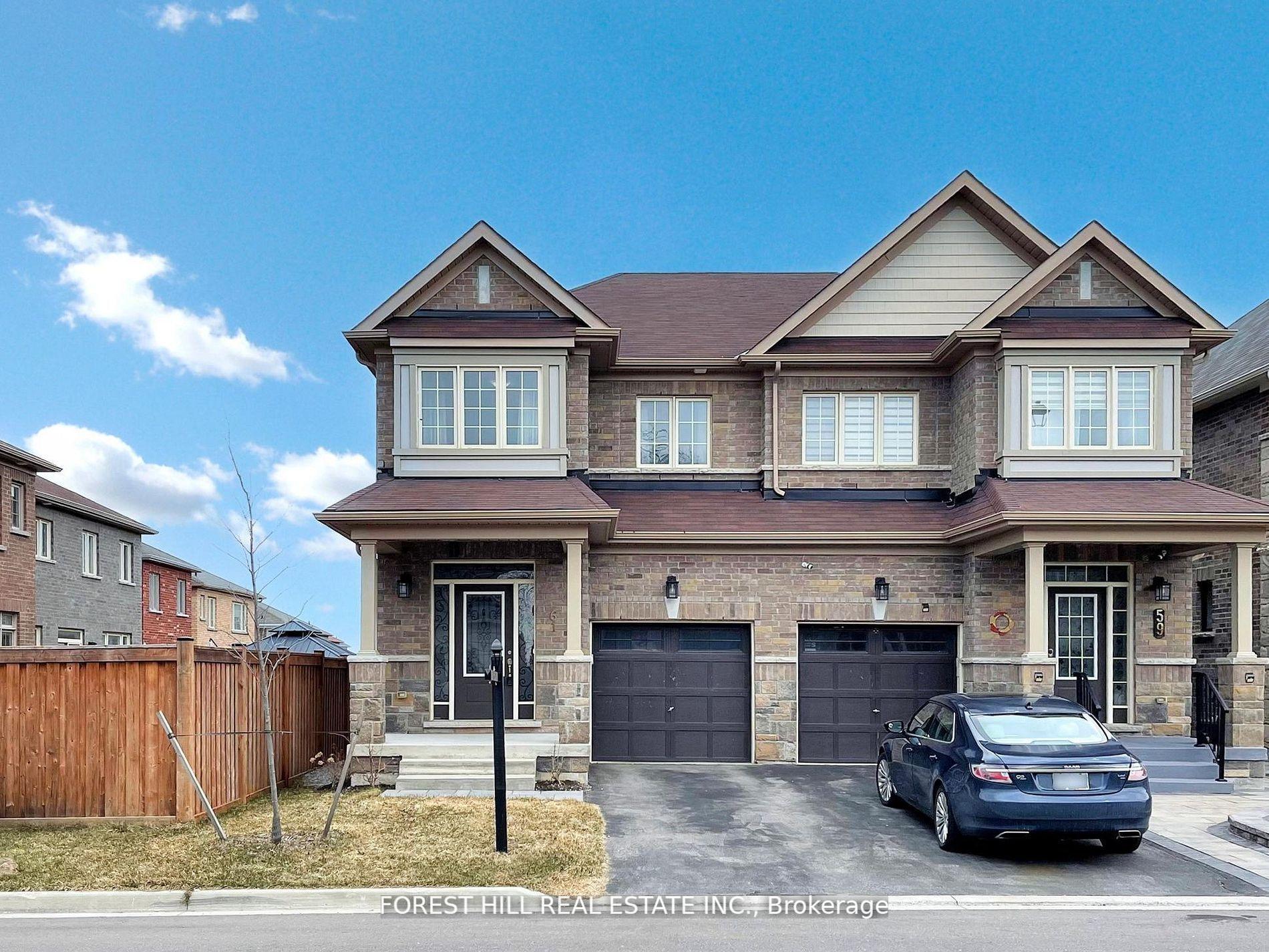 61 Robb Thompson Road, East Gwillimbury, ON L0G 1M0