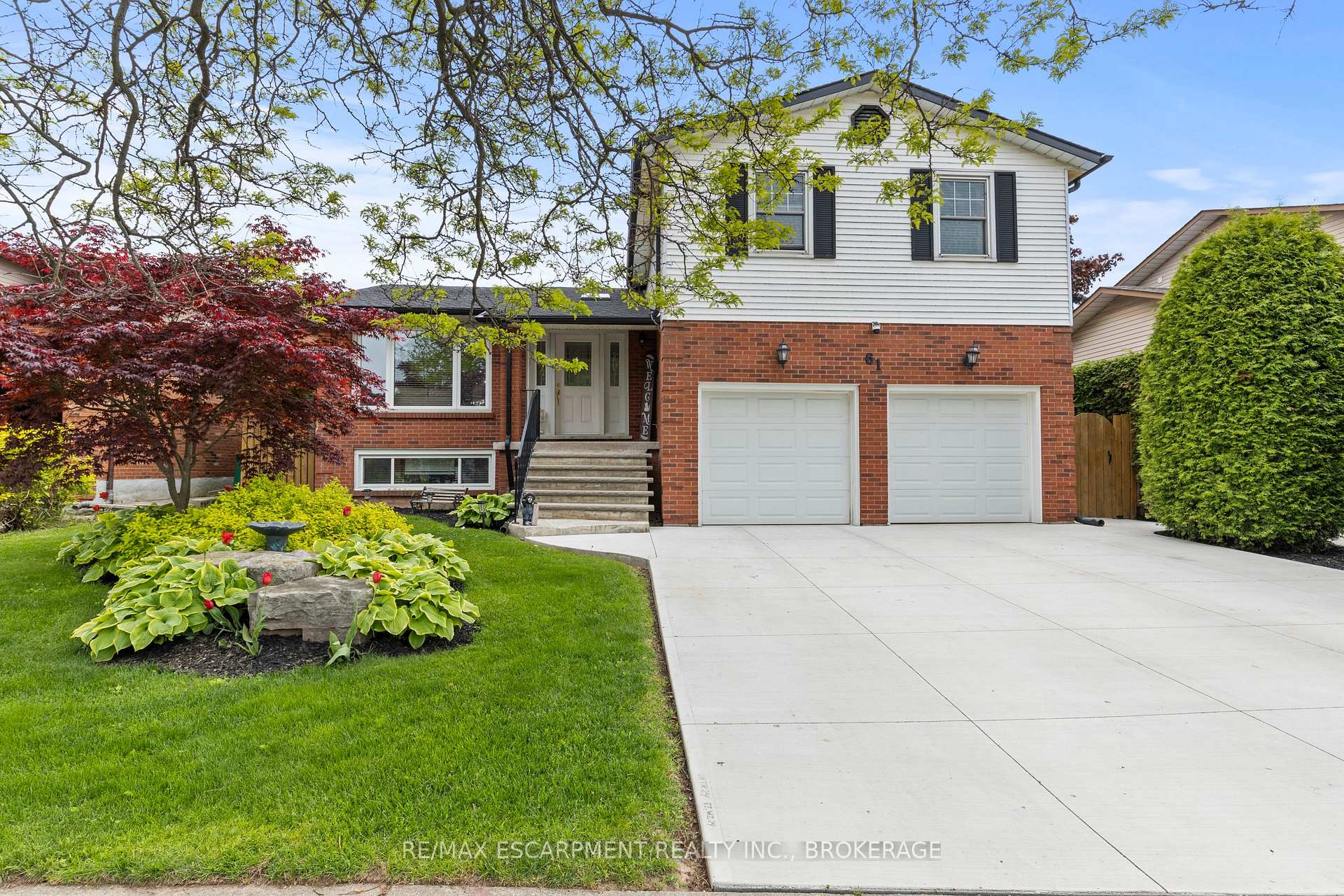 61 Seaton Place Drive, Hamilton, ON L8E 4A8