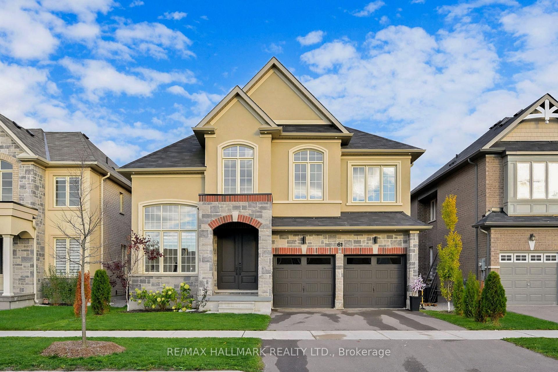 61 Strathgreen Lane, Georgina, ON L4P 0J3