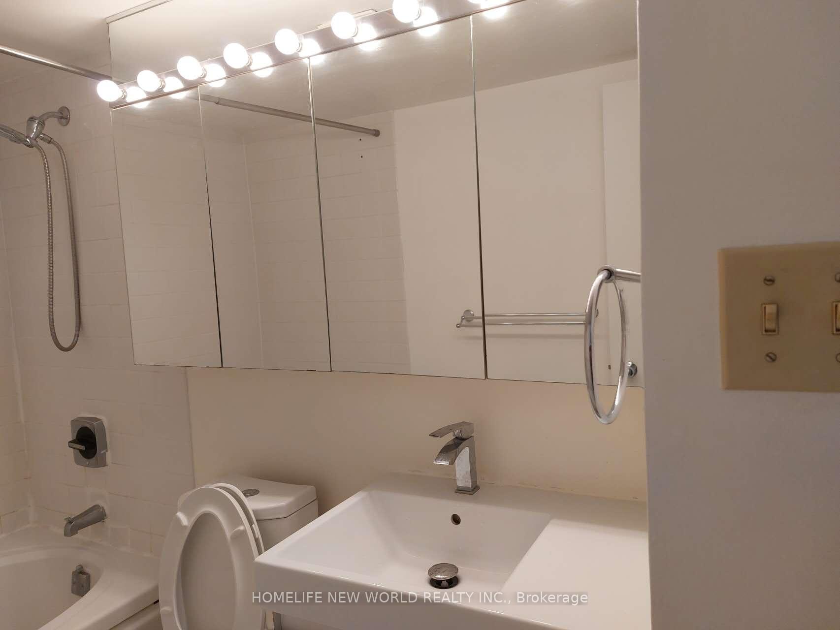 610 - 1055 Bay Street, Toronto, ON M5S 3A3