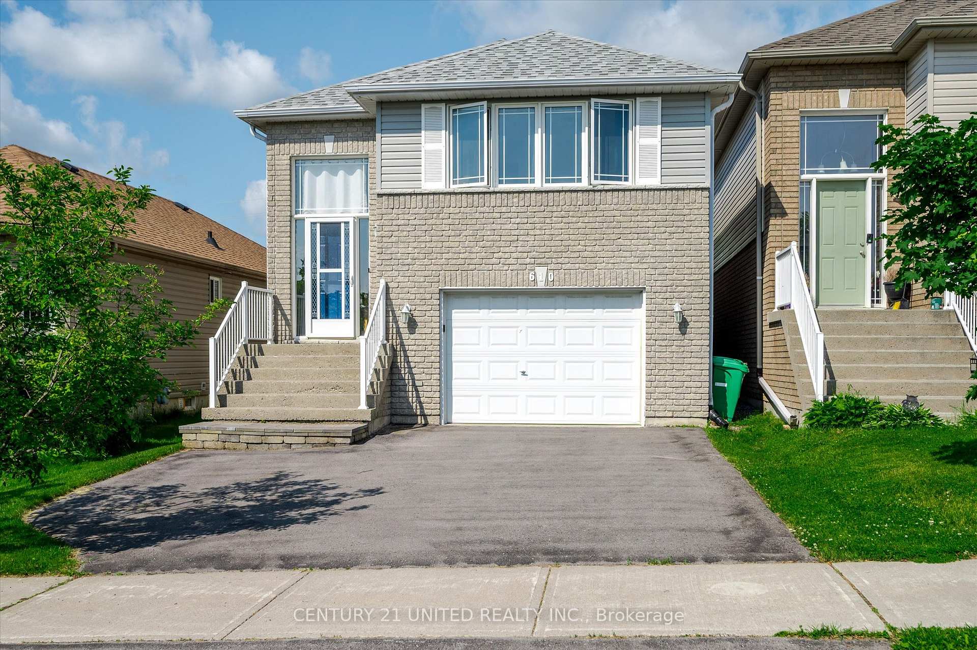 610 Clancy Crescent, Peterborough West, ON K9K 2S2