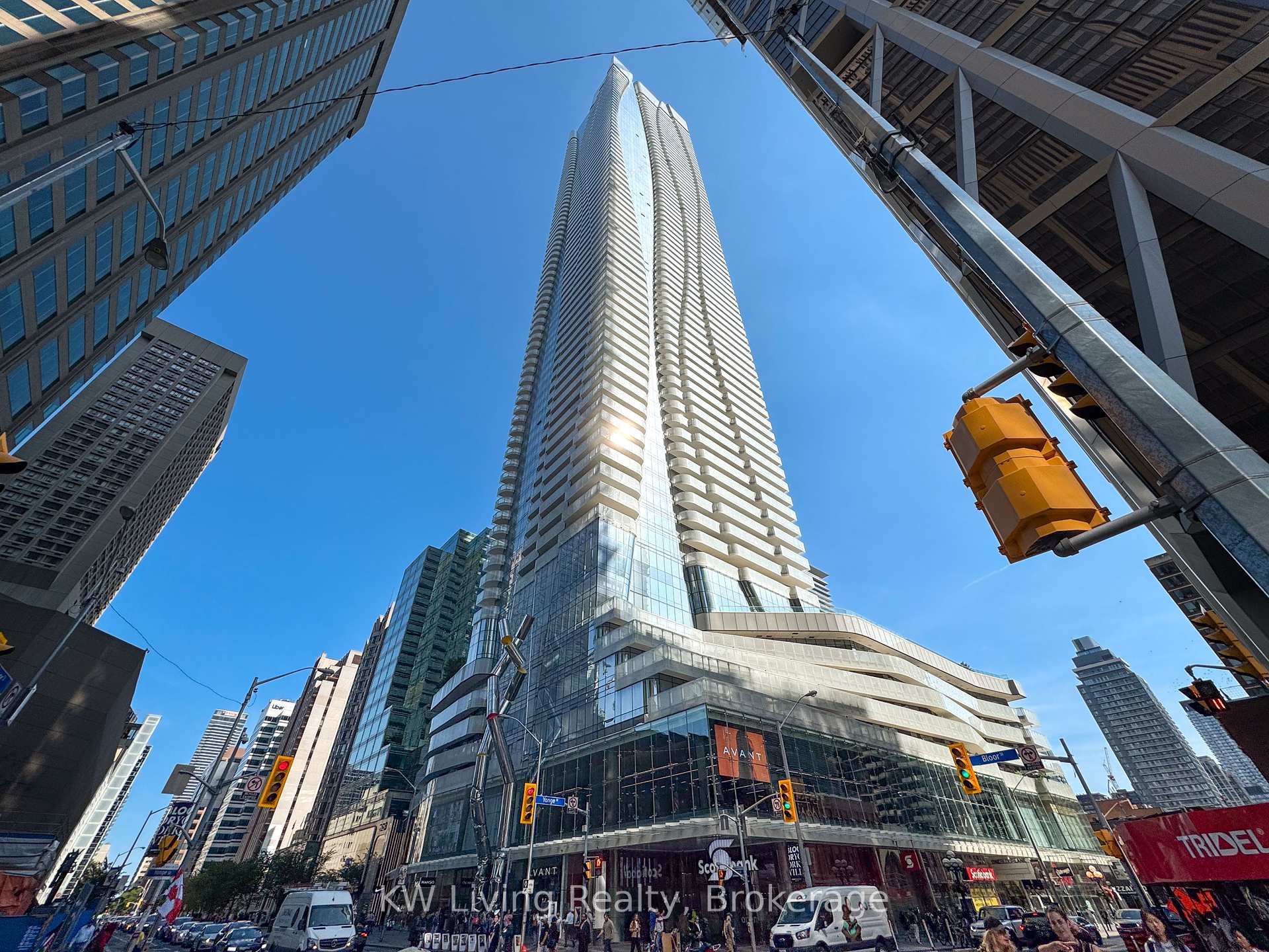 6107 - 1 Bloor Street E, Toronto, ON M4W 0A8