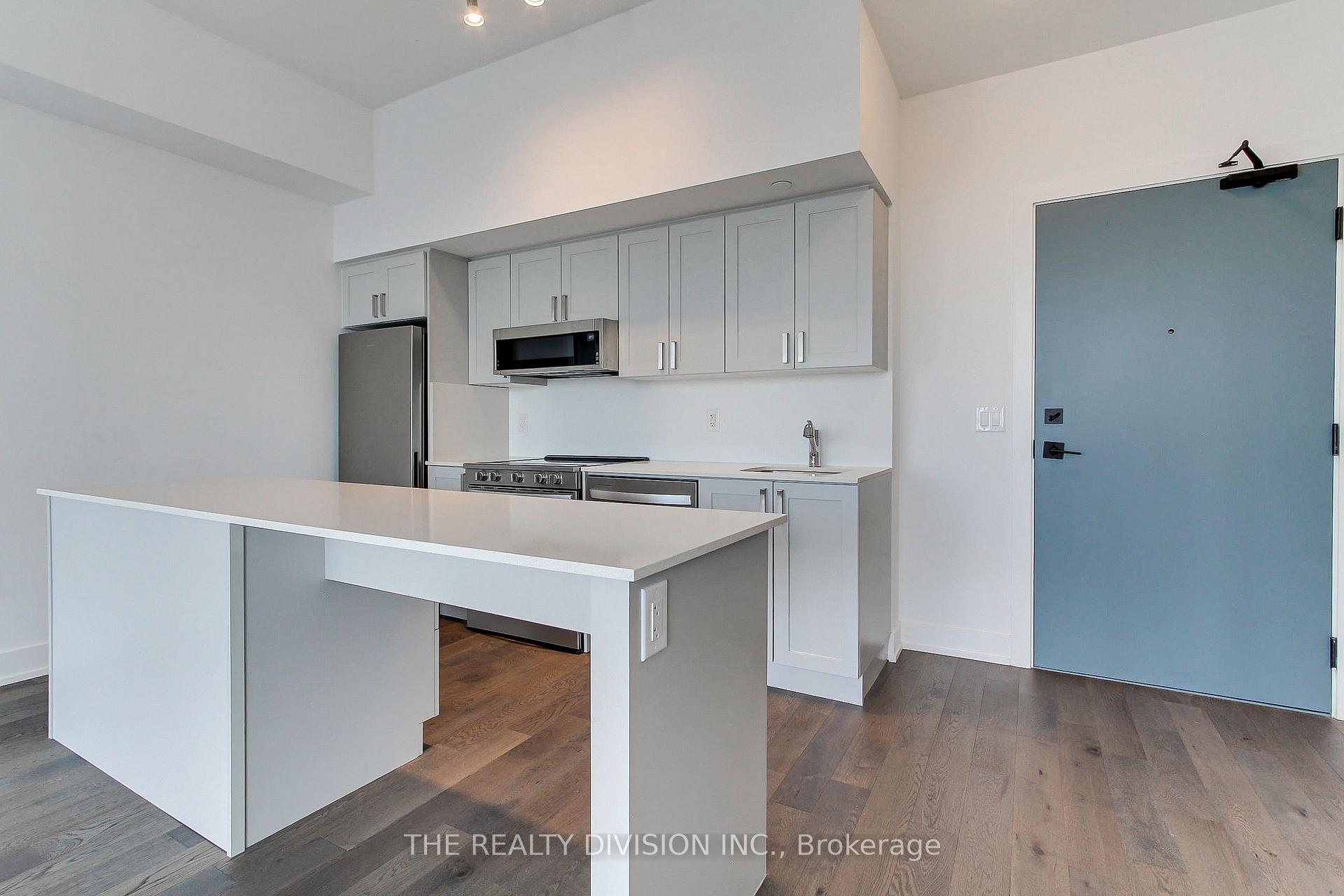 1063 Douglas McCurdy Common, Mississauga, ON L5G 4B1