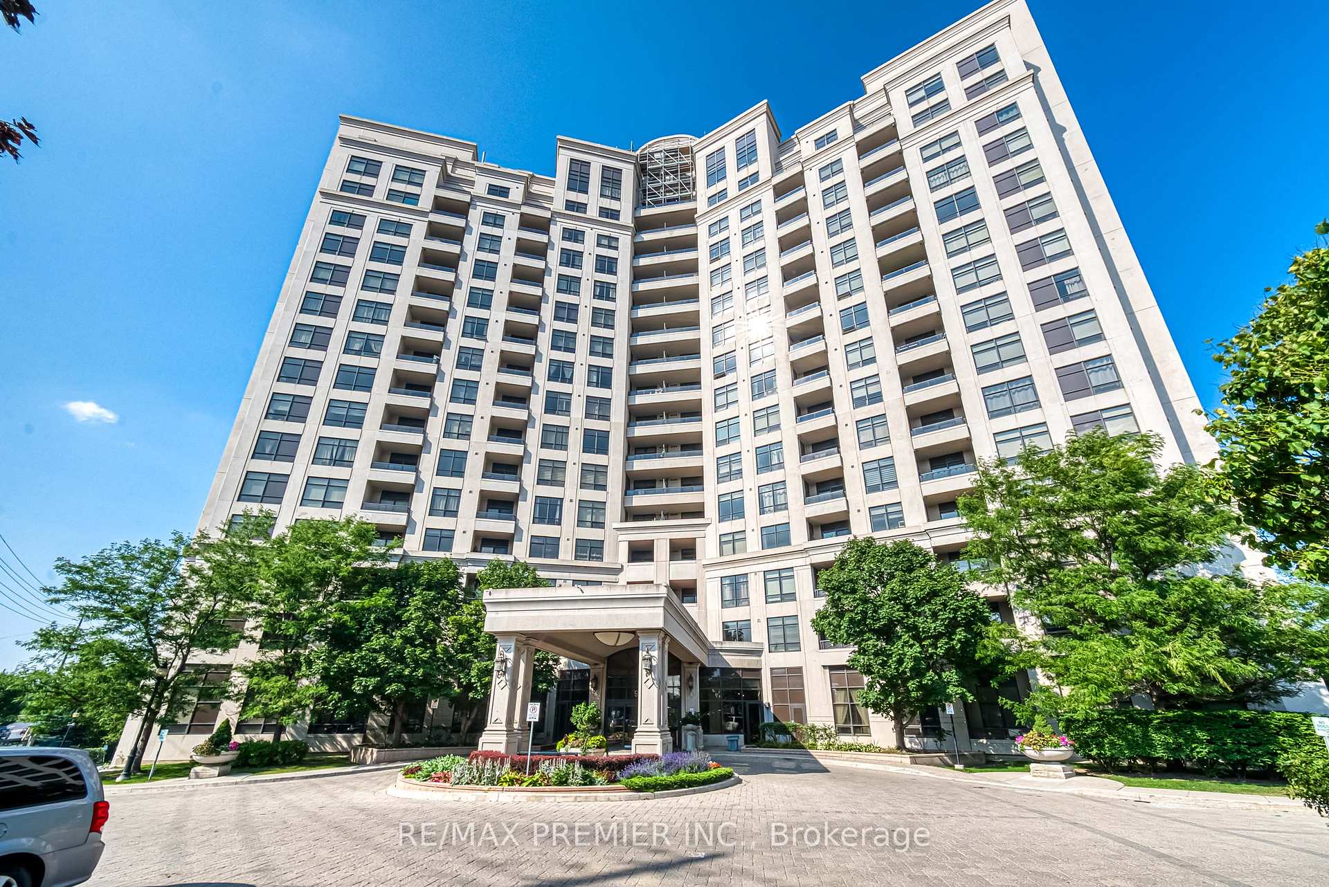 614 - 9225 Jane Street, Vaughan, ON L6A 0J7
