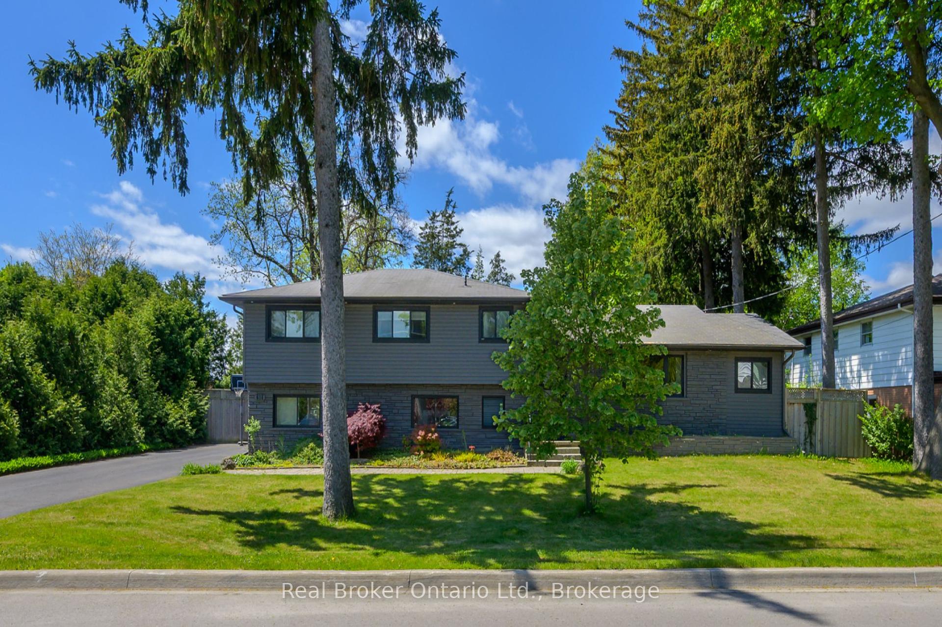 614 Gayne Boulevard, Burlington, ON L7T 3V6