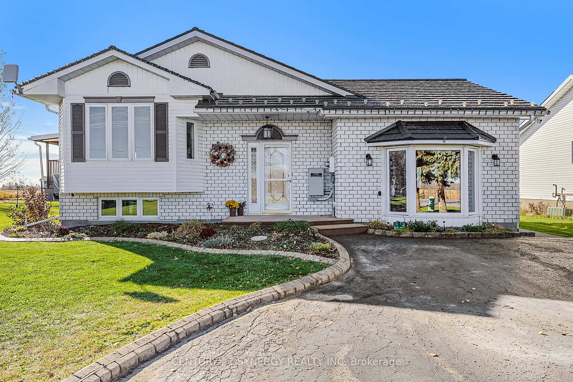 615 COUNTY RD 9 Road, Alfred and Plantagenet, ON K0B 1L0