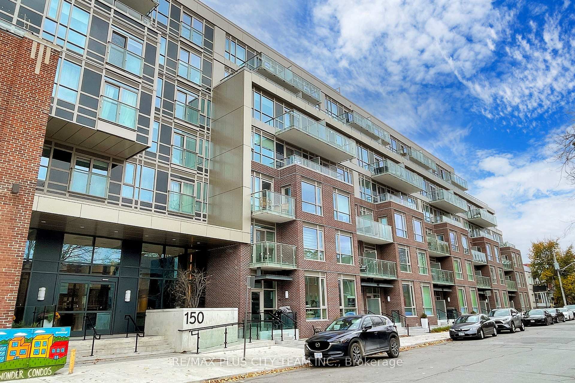 617 - 150 Logan Avenue, Toronto, ON M4M 0E4