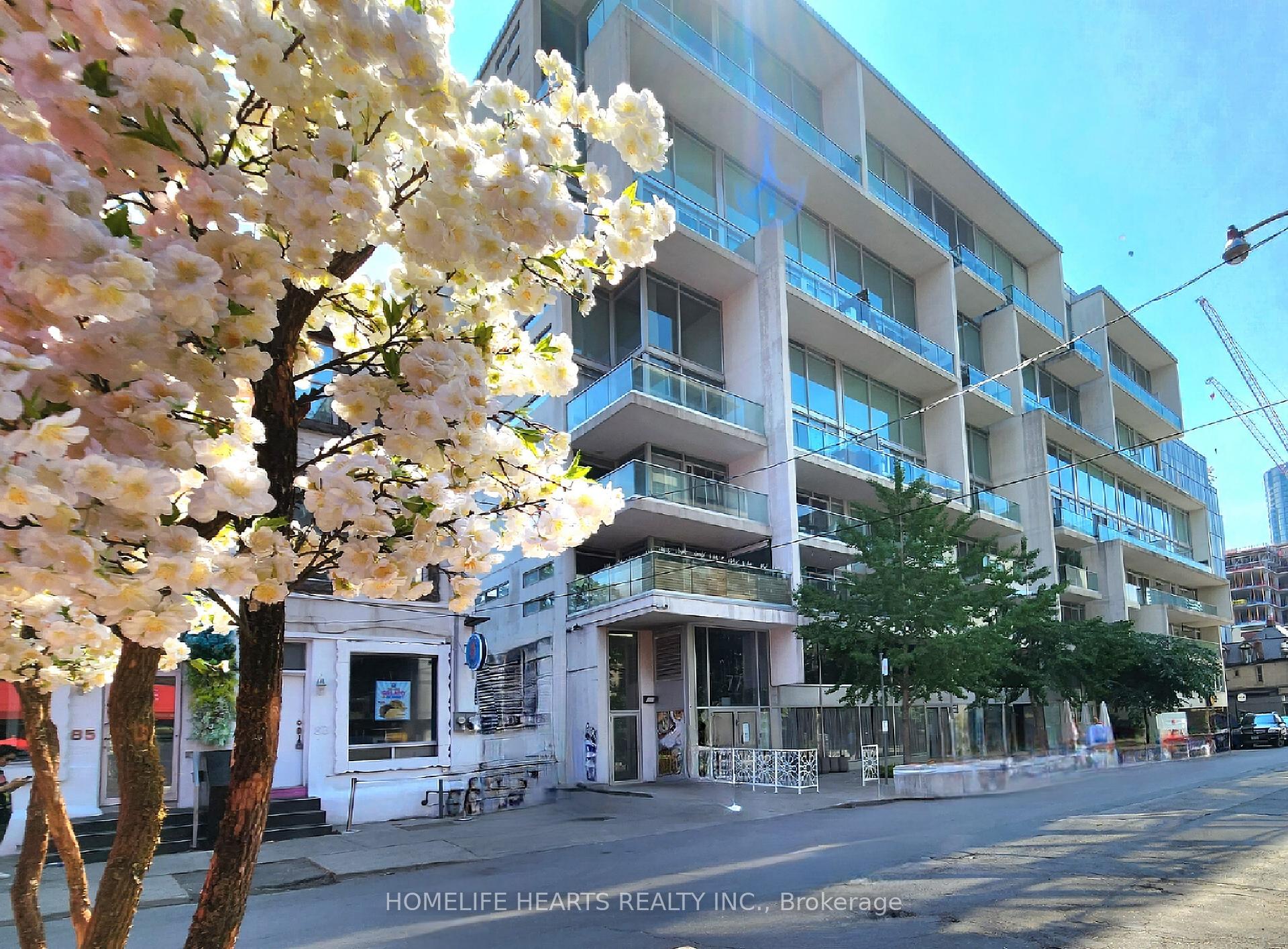 617 - 75 Portland Street, Toronto, ON M5V 2M9