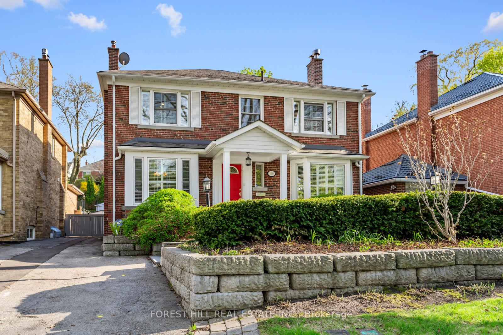 618 Vesta Drive, Toronto, ON M5N 1H9