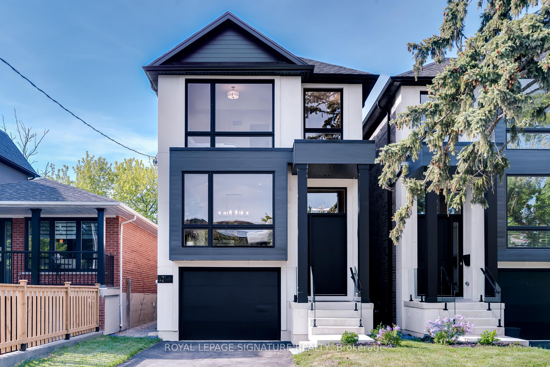 62 Ash Crescent, Toronto, ON M8W 1E6