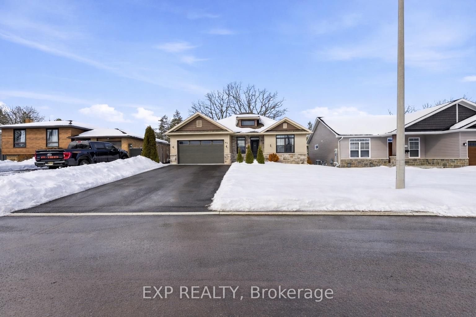 62 Craig Street, Belleville, ON K8P 2J9