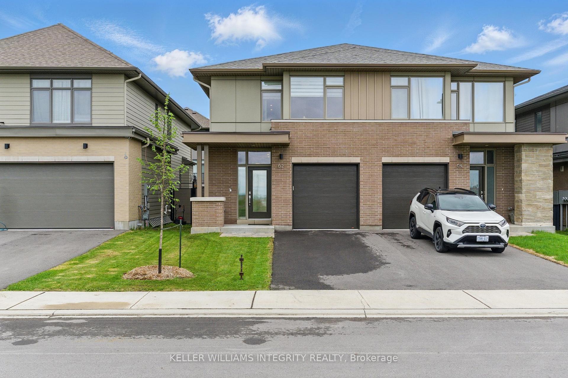 62 Michael Stoqua Street, Manor Park - Cardinal Glen and Area, ON K1K 5A2