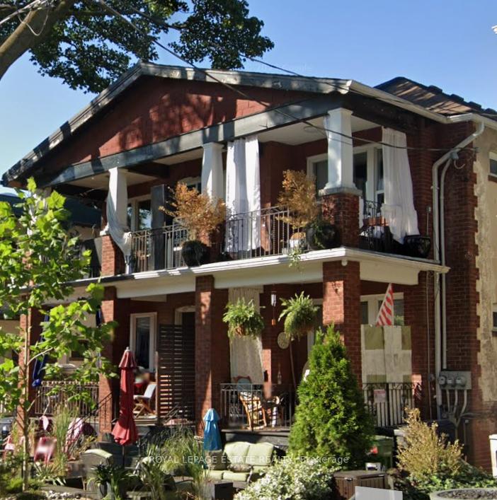 UPPER - 62 Scarboro Beach Boulevard, Toronto, ON M4E 2X1