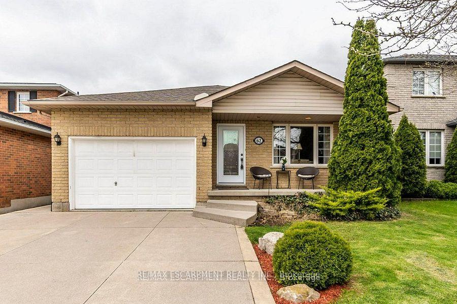 62 Spadara Drive, Hamilton, ON L9B 2K3