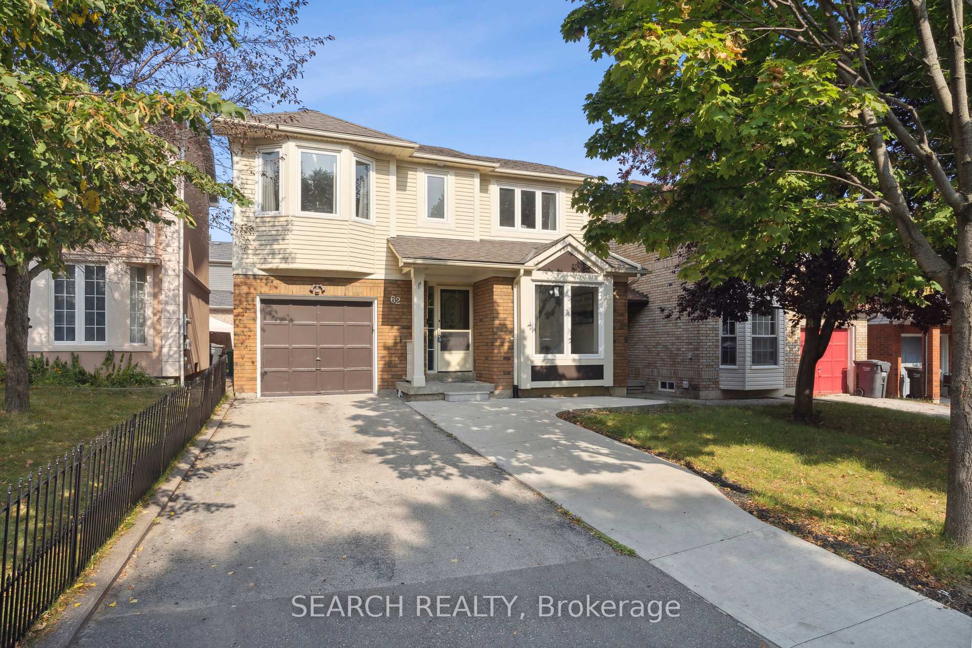 62 Stoneledge Circle, Brampton, ON L6R 1J7