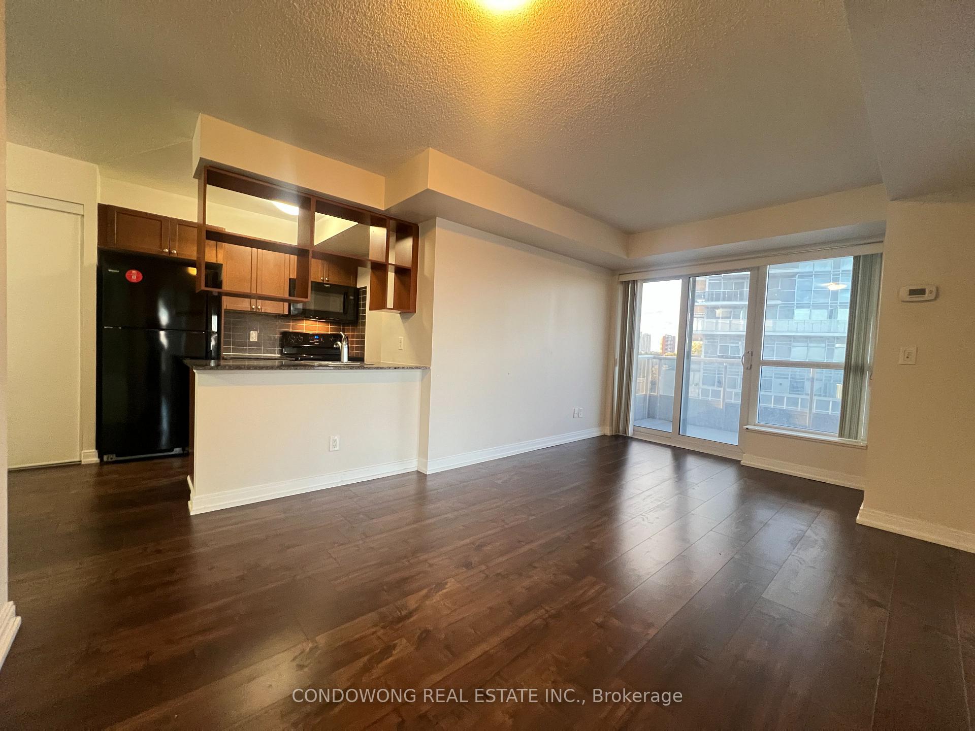 620 - 181 Village Green Square, Toronto, ON M1S 0K6