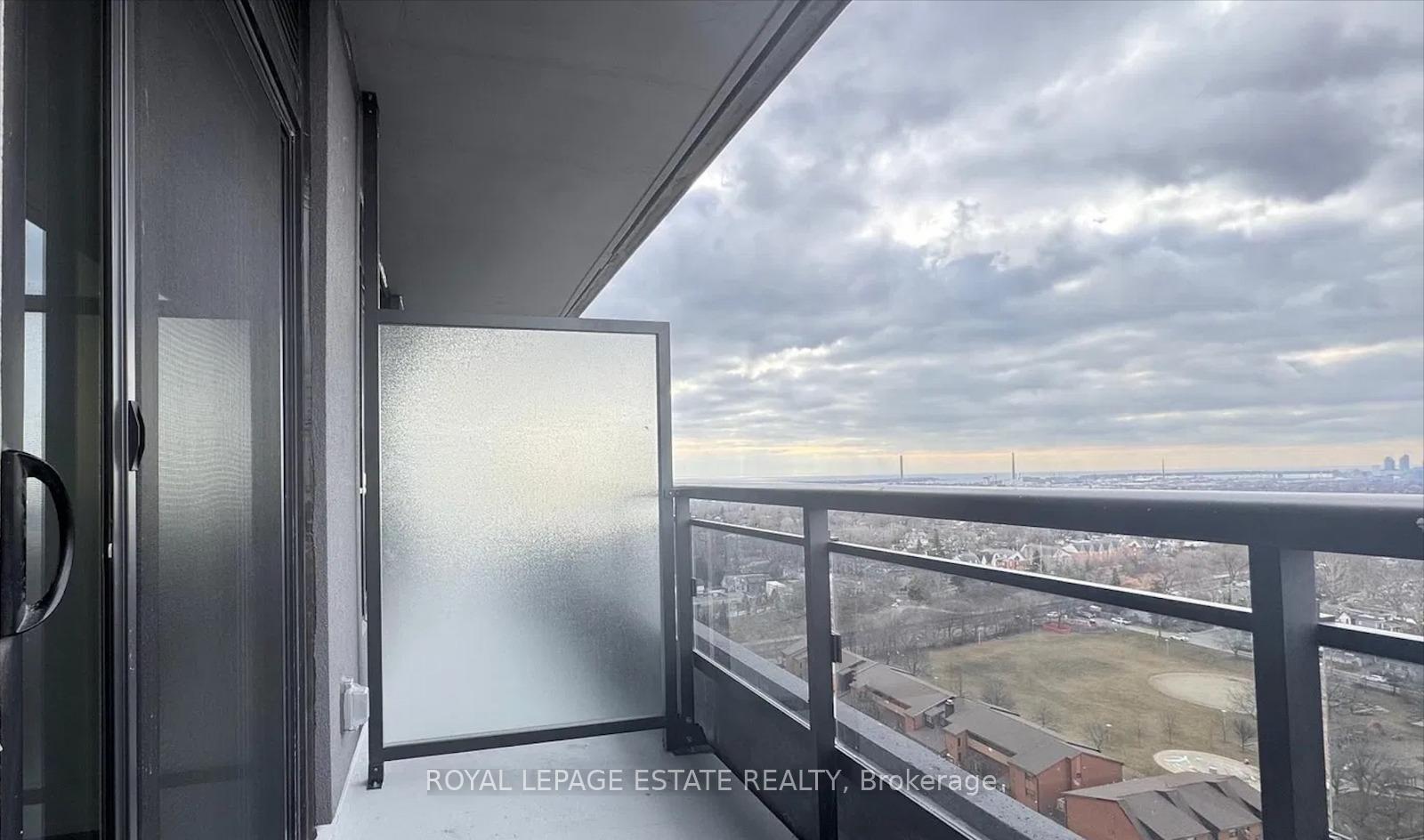 620 - 286 Main Street, Toronto, ON M4C 0B3