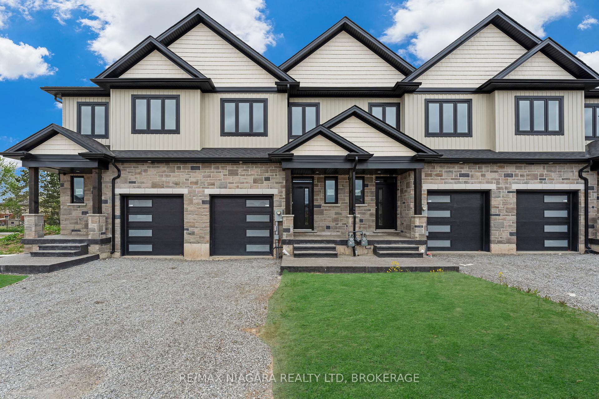 6208 Curlin Crescent, Niagara Falls, ON L2H 0B8