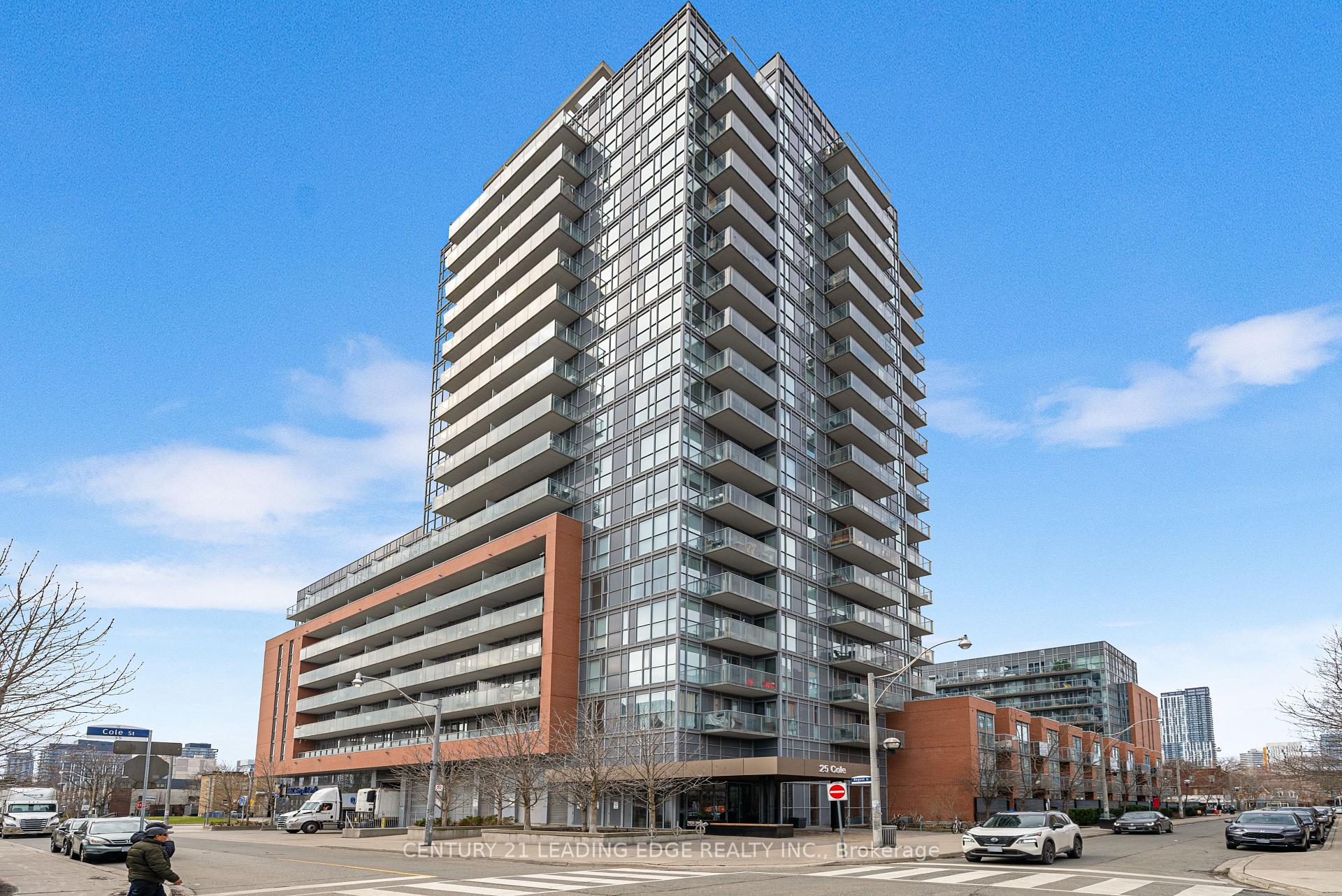 621 - 25 Cole Street, Toronto, ON M5A 4M3