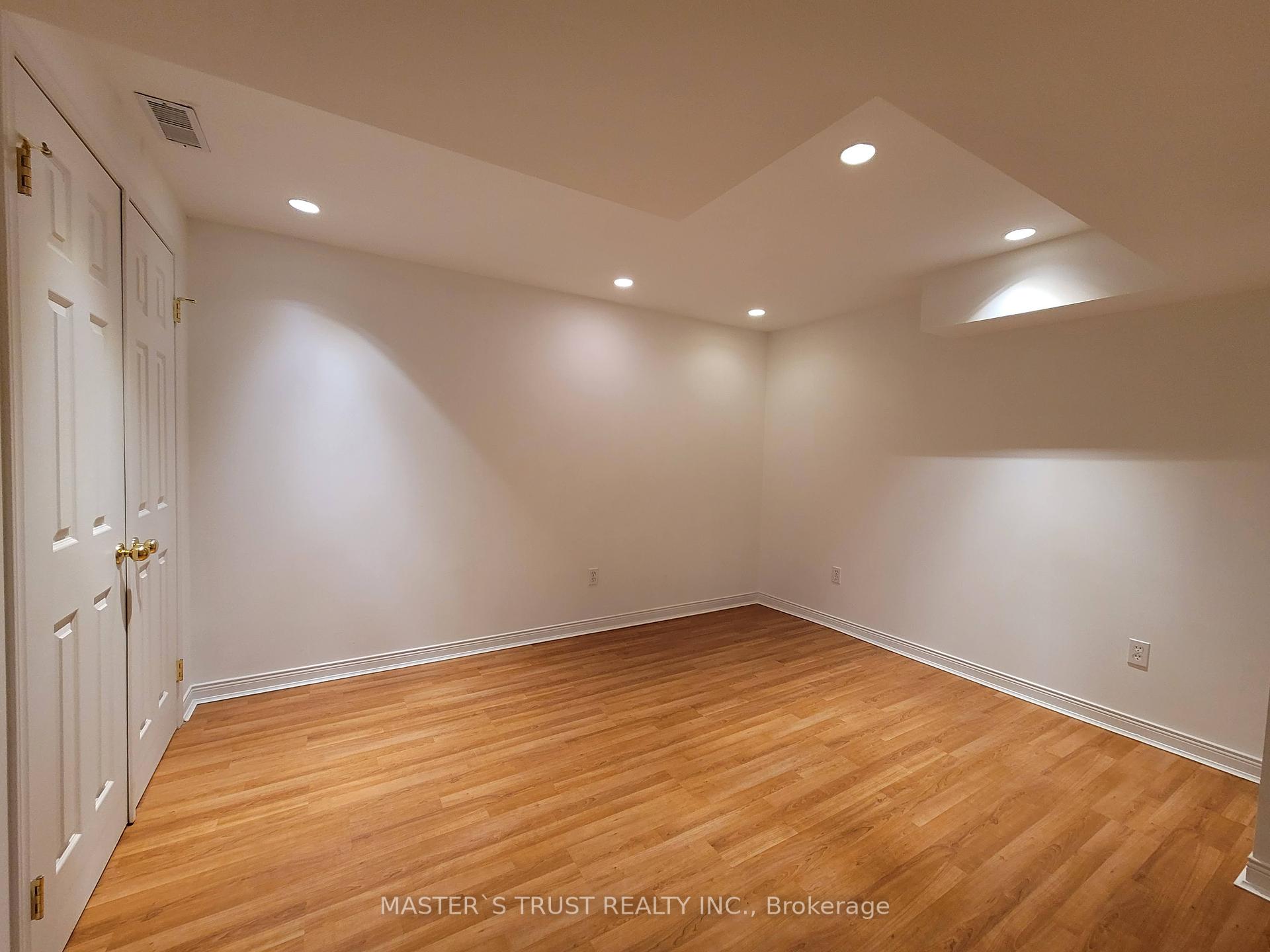 623 Carlton Road, Markham, ON L3P 7R6