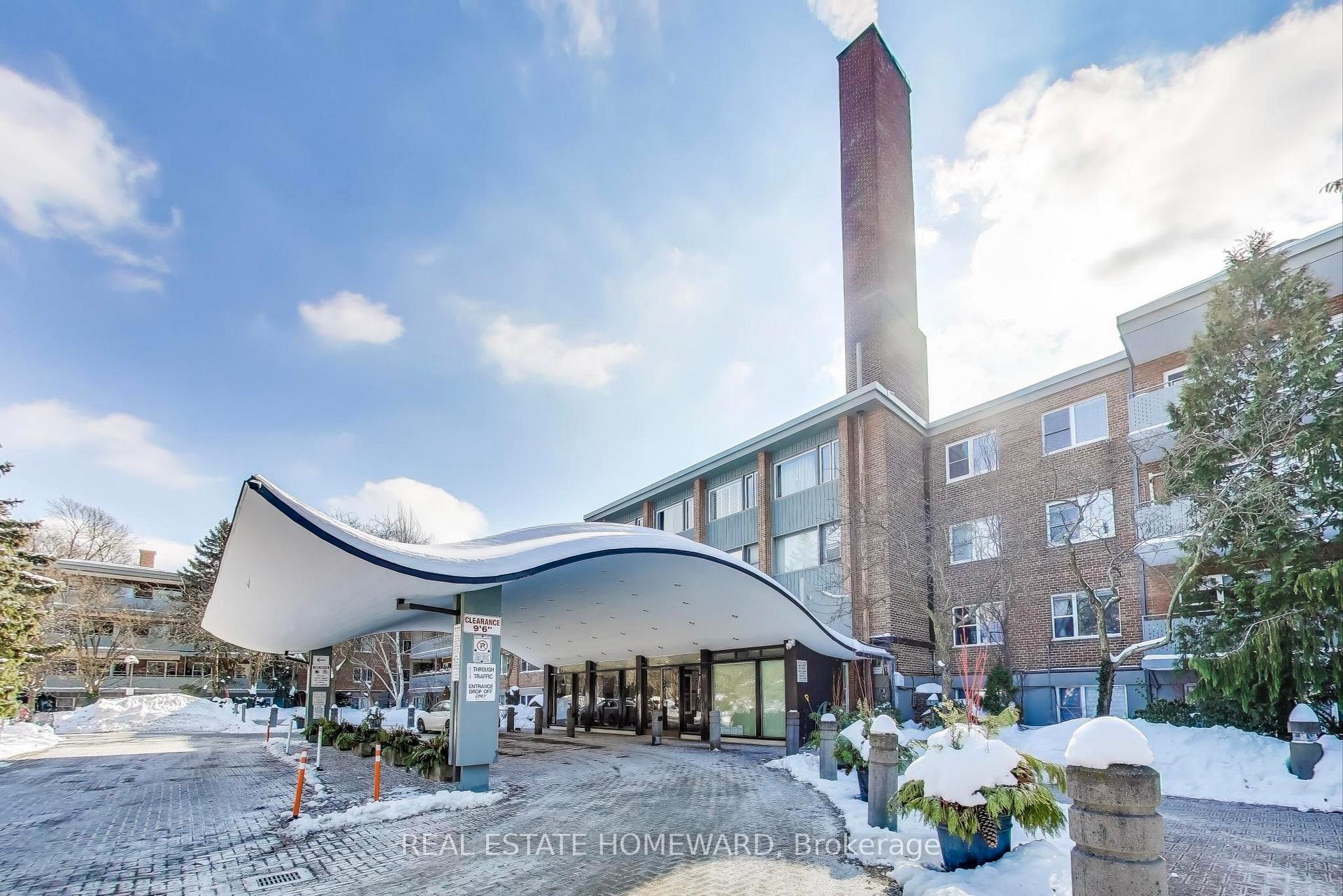 625 - 21 Dale Avenue, Toronto, ON M4W 1K3