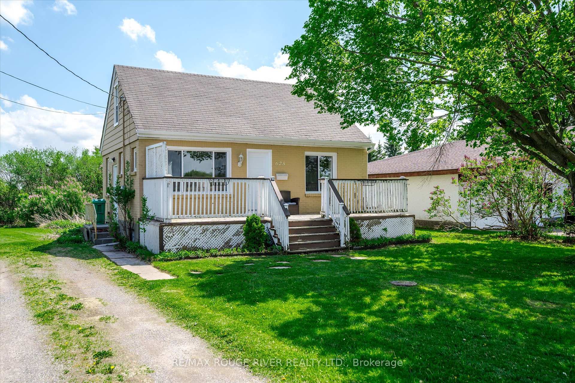 625 Towerhill Road, Peterborough North, ON K9K 2N2