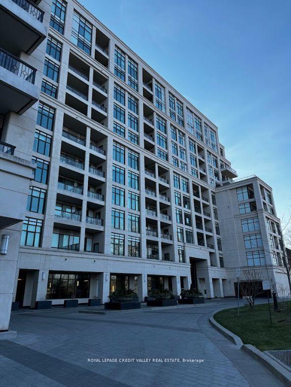 627 - 2 Old Mill Drive, Toronto, ON M6S 0A2