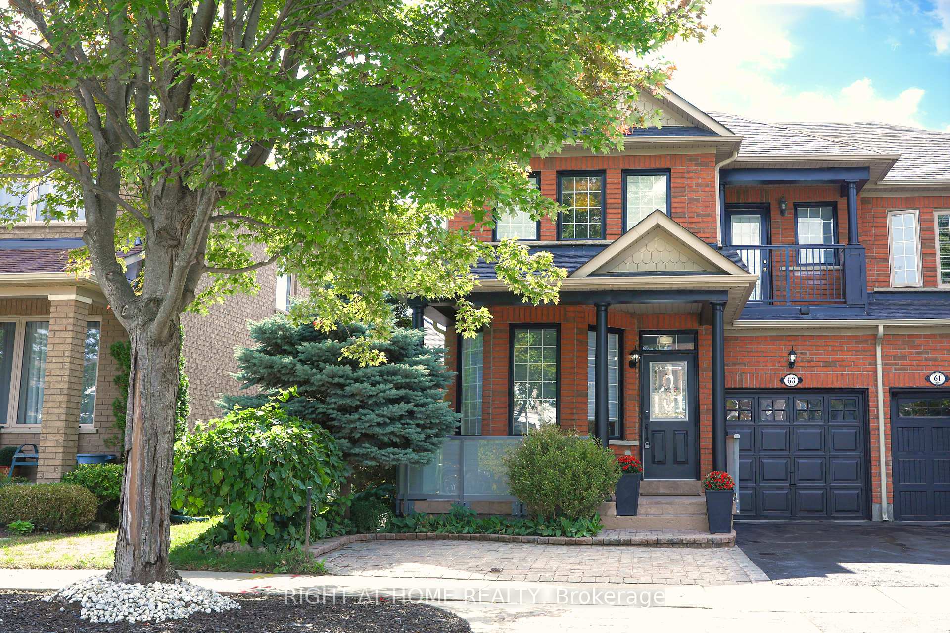 63 Chelton Drive, Richmond Hill, ON L4E 4A8