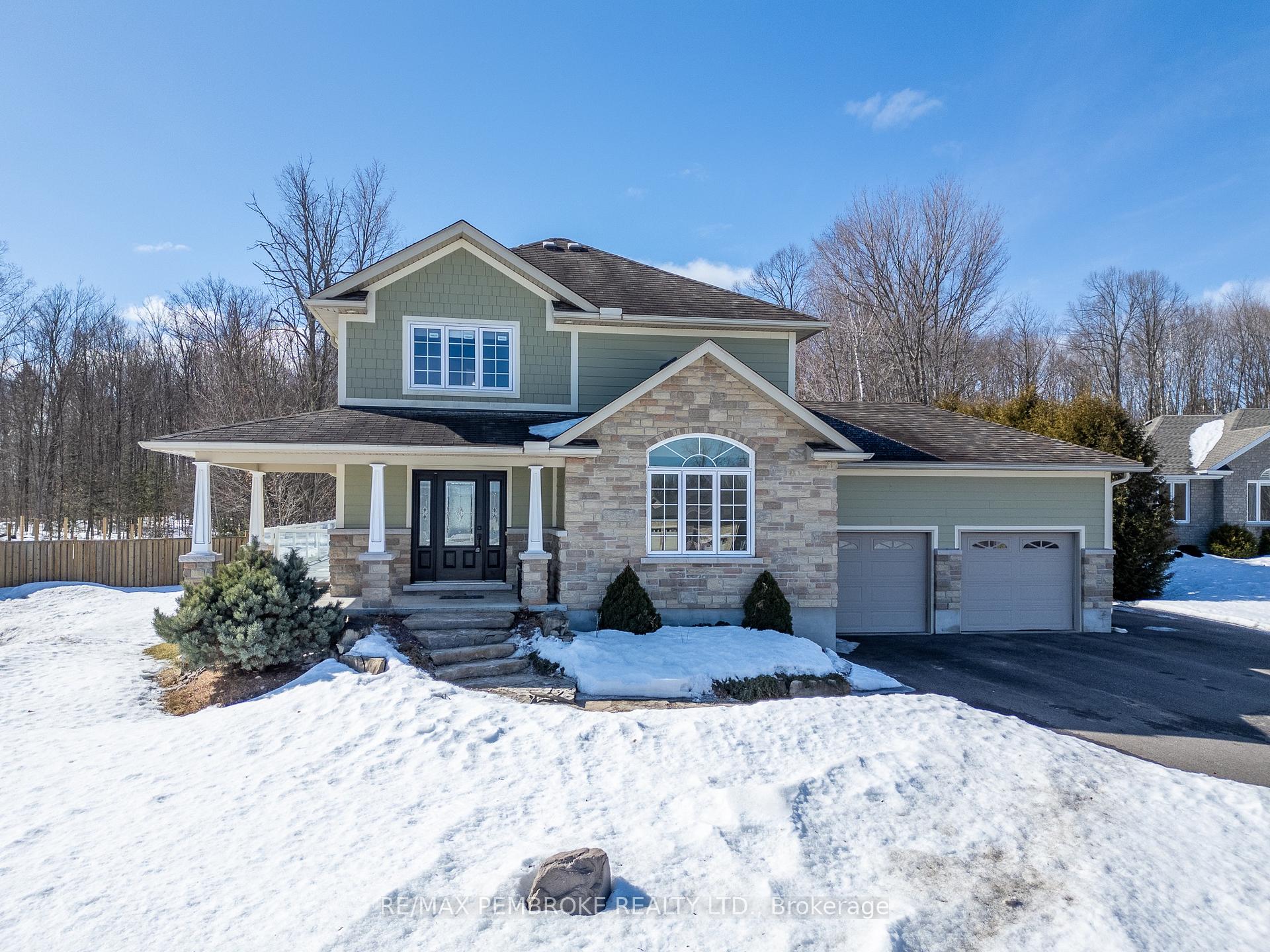 63 Heron Drive, Laurentian Valley, ON K8A 8N9