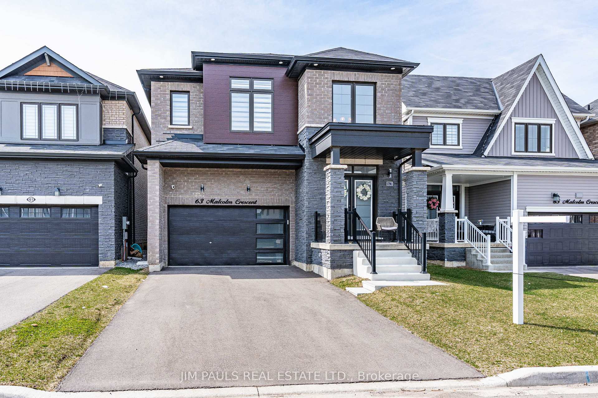 63 Malcolm Crescent, Haldimand, ON N3W 0E9