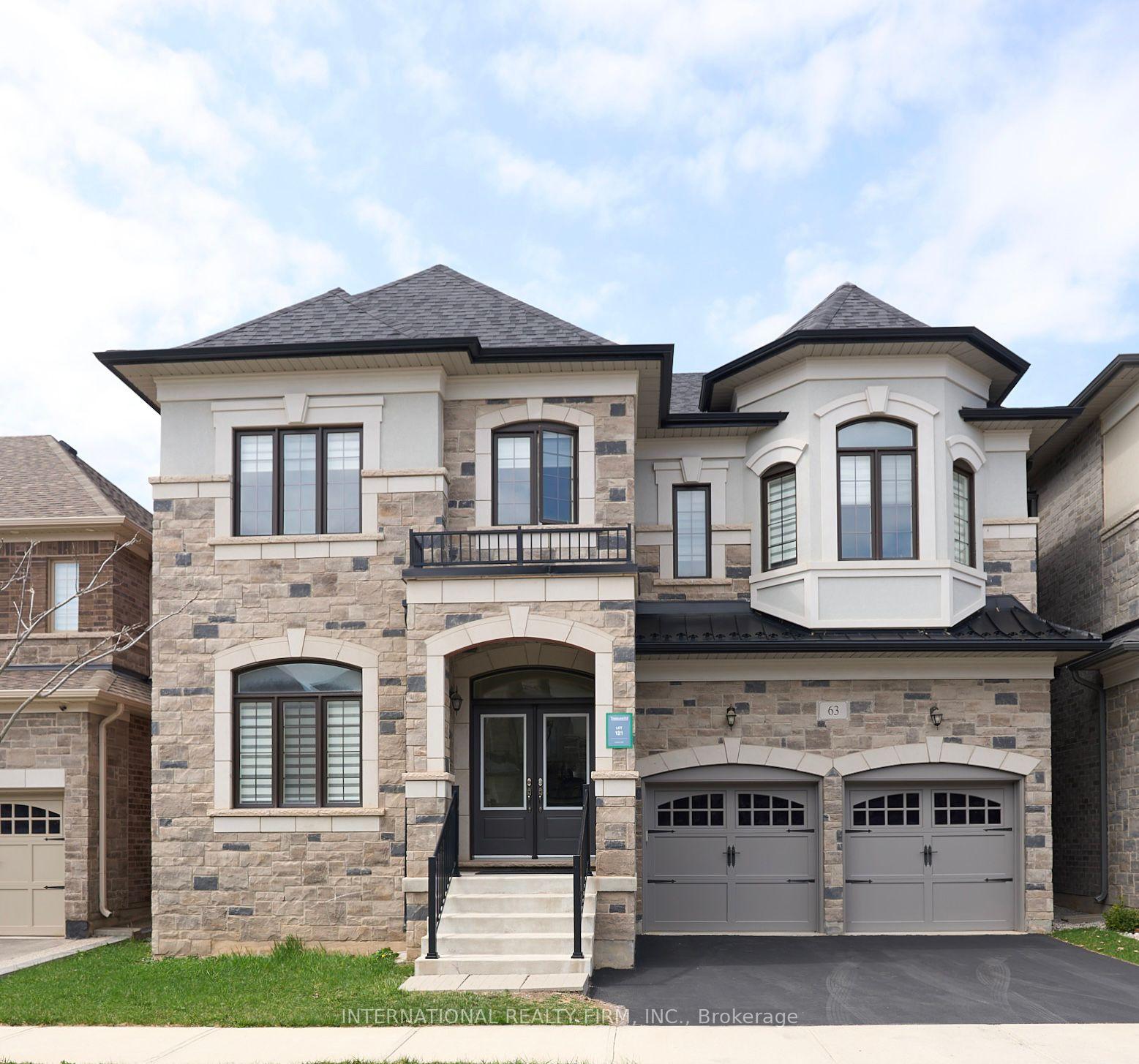 63 Merlin Street, Oakville, ON L6H 0Z4