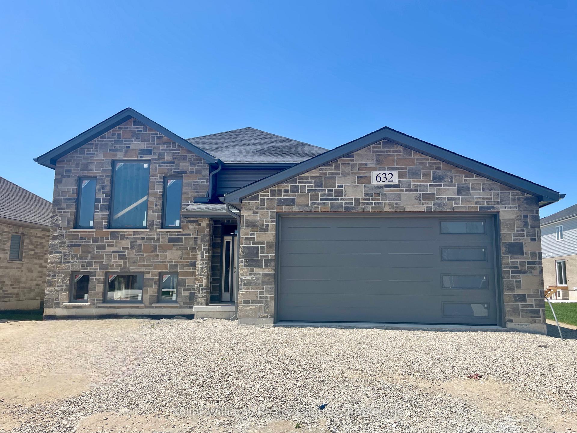 632 26TH Avenue, Hanover, ON N4N 3B8