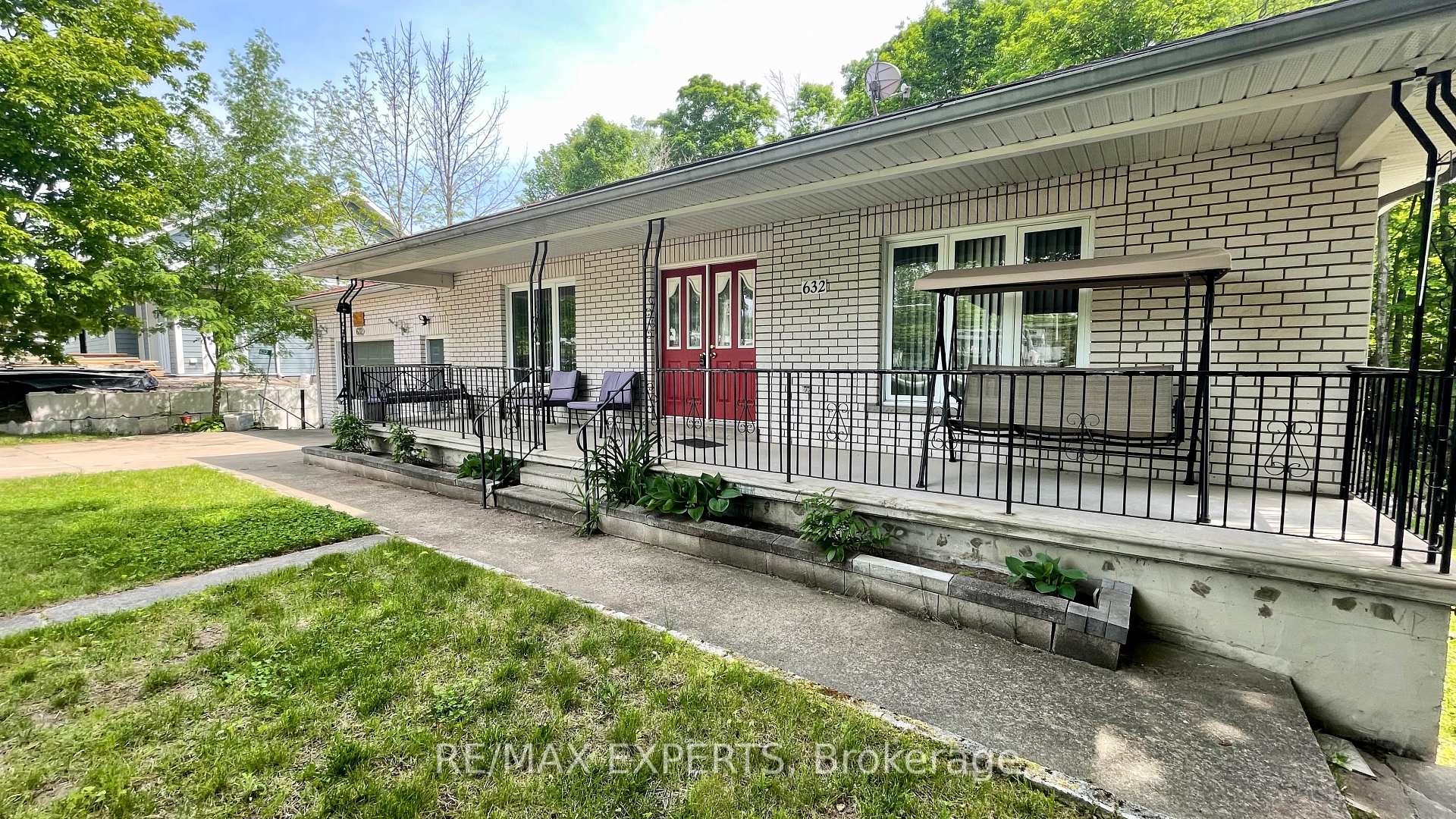 632 Bannister Drive, South Bruce Peninsula, ON N0H 2G0
