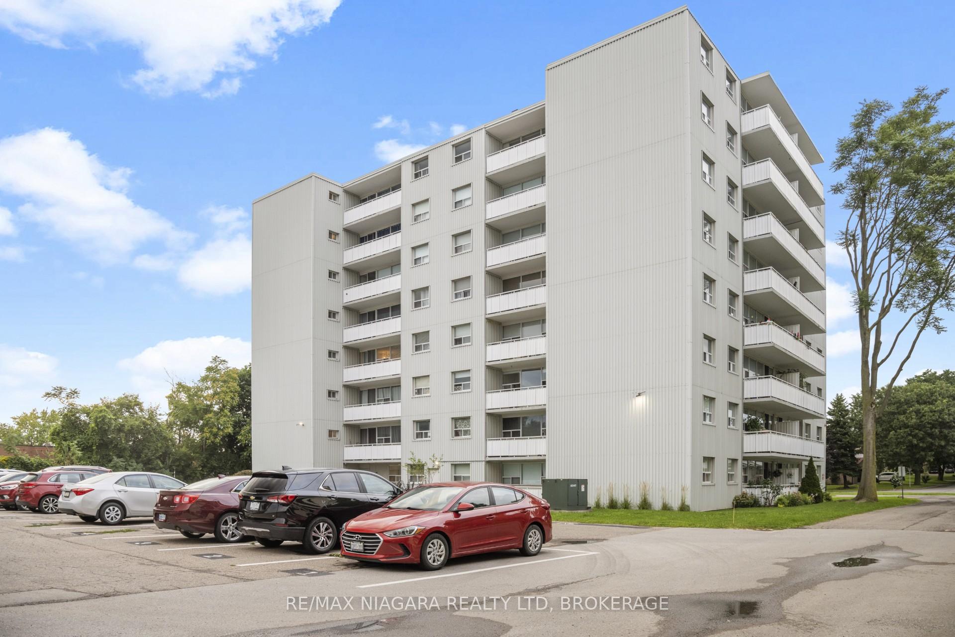 308 - 6320 Valley Way, Niagara Falls, ON L2E 1Y5