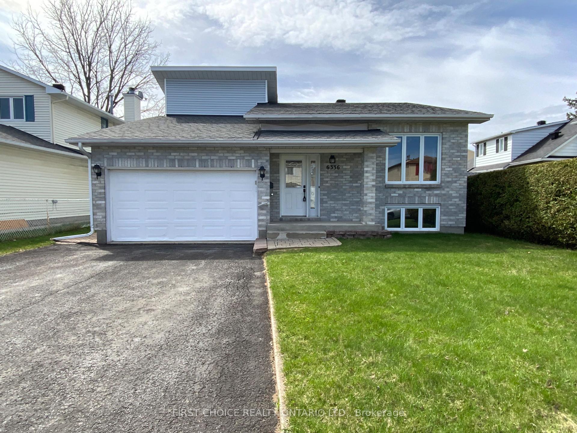 6336 Loire Drive, Orleans - Convent Glen and Area, ON K1C 3C8