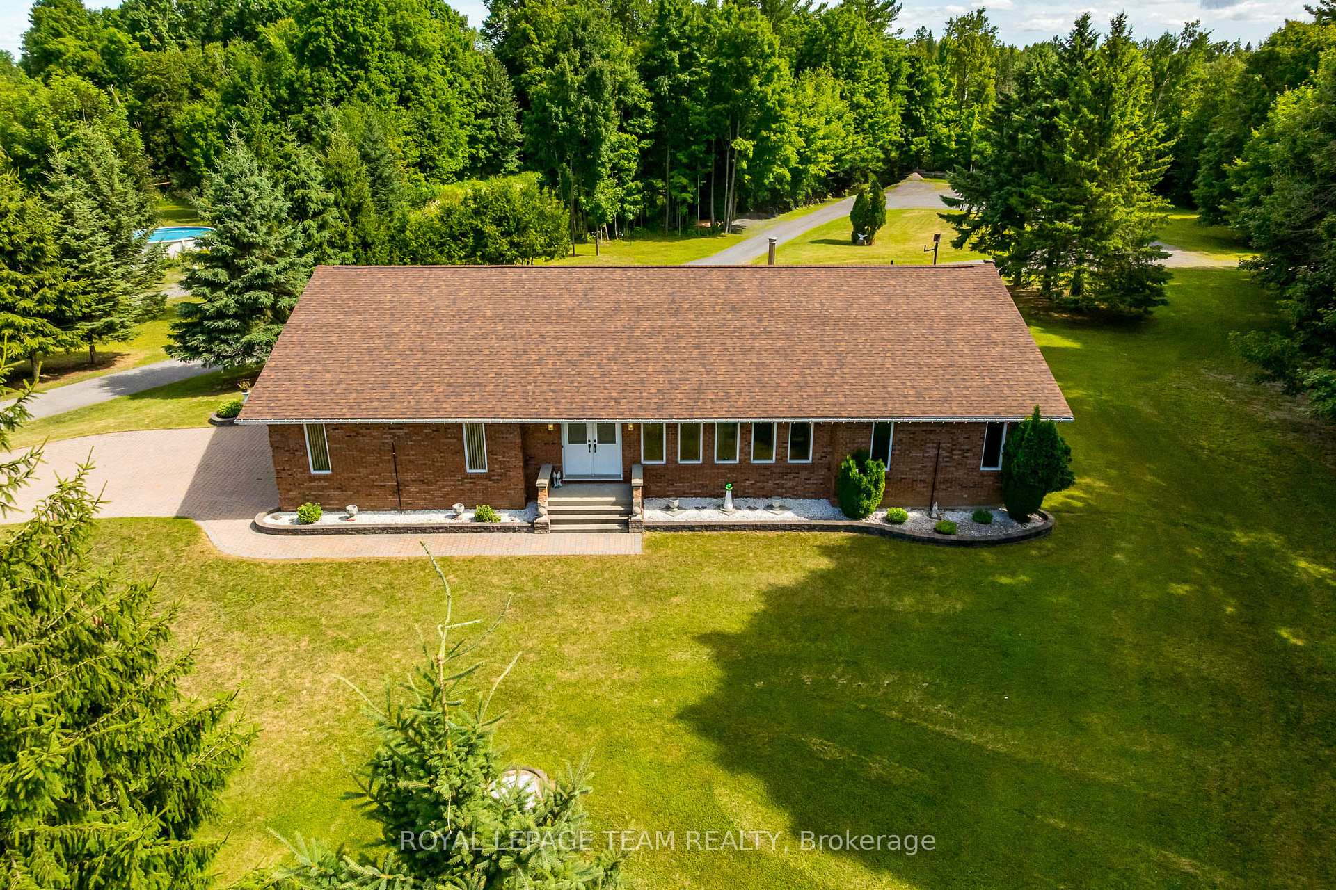 634 David Manchester Road, Carp - Huntley Ward, ON K0A 1L0