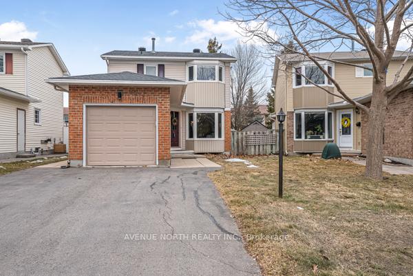 6371 St. Louis Drive, Orleans - Convent Glen and Area, ON K1C 2X9