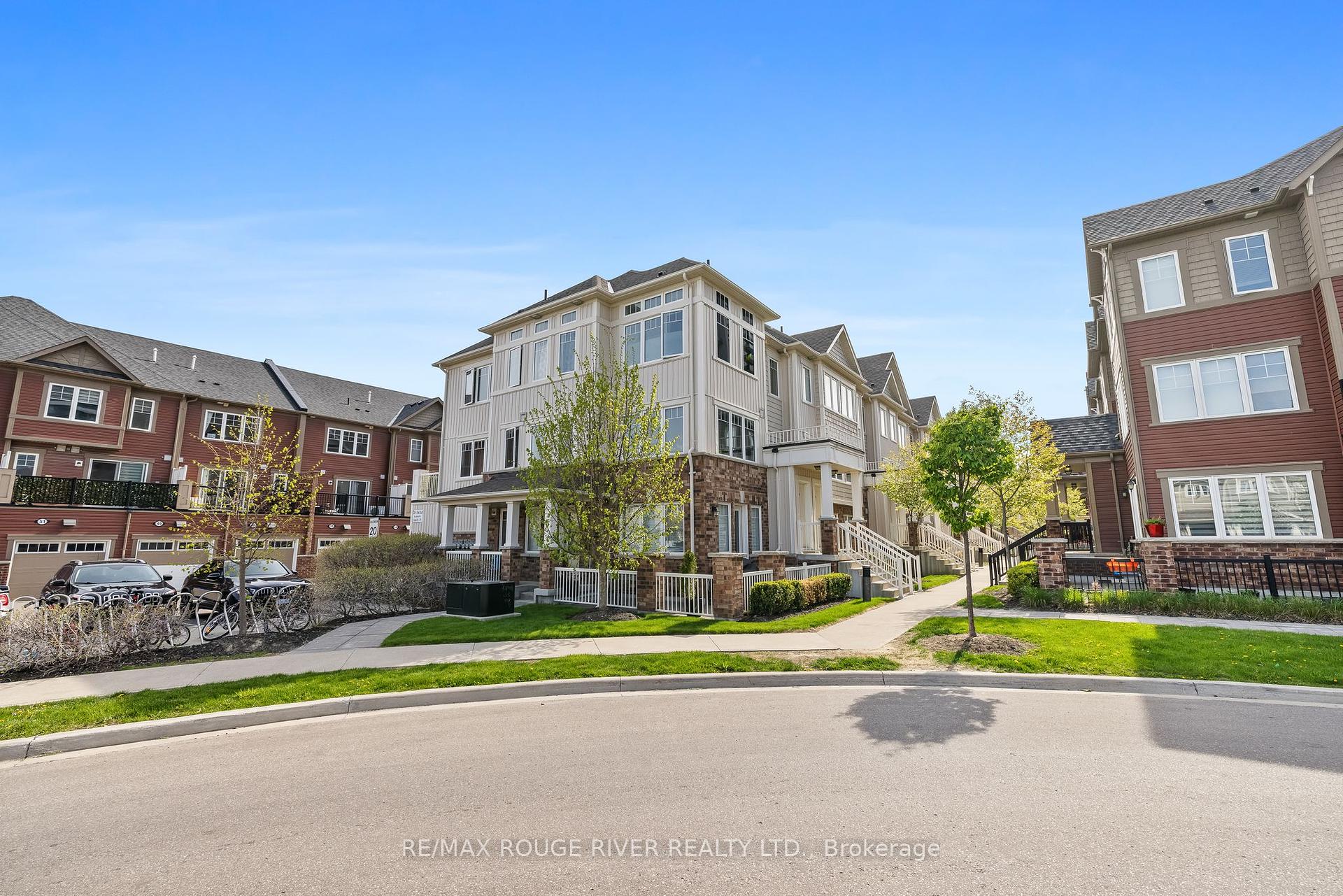 64 - 2500 Hill Rise Court, Oshawa, ON L1L 0M6