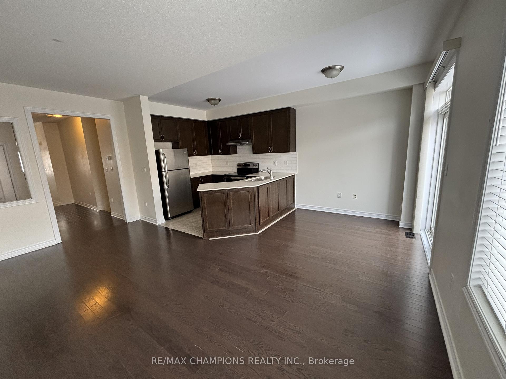 64 Pennycross Crescent, Brampton, ON L7A 4M1