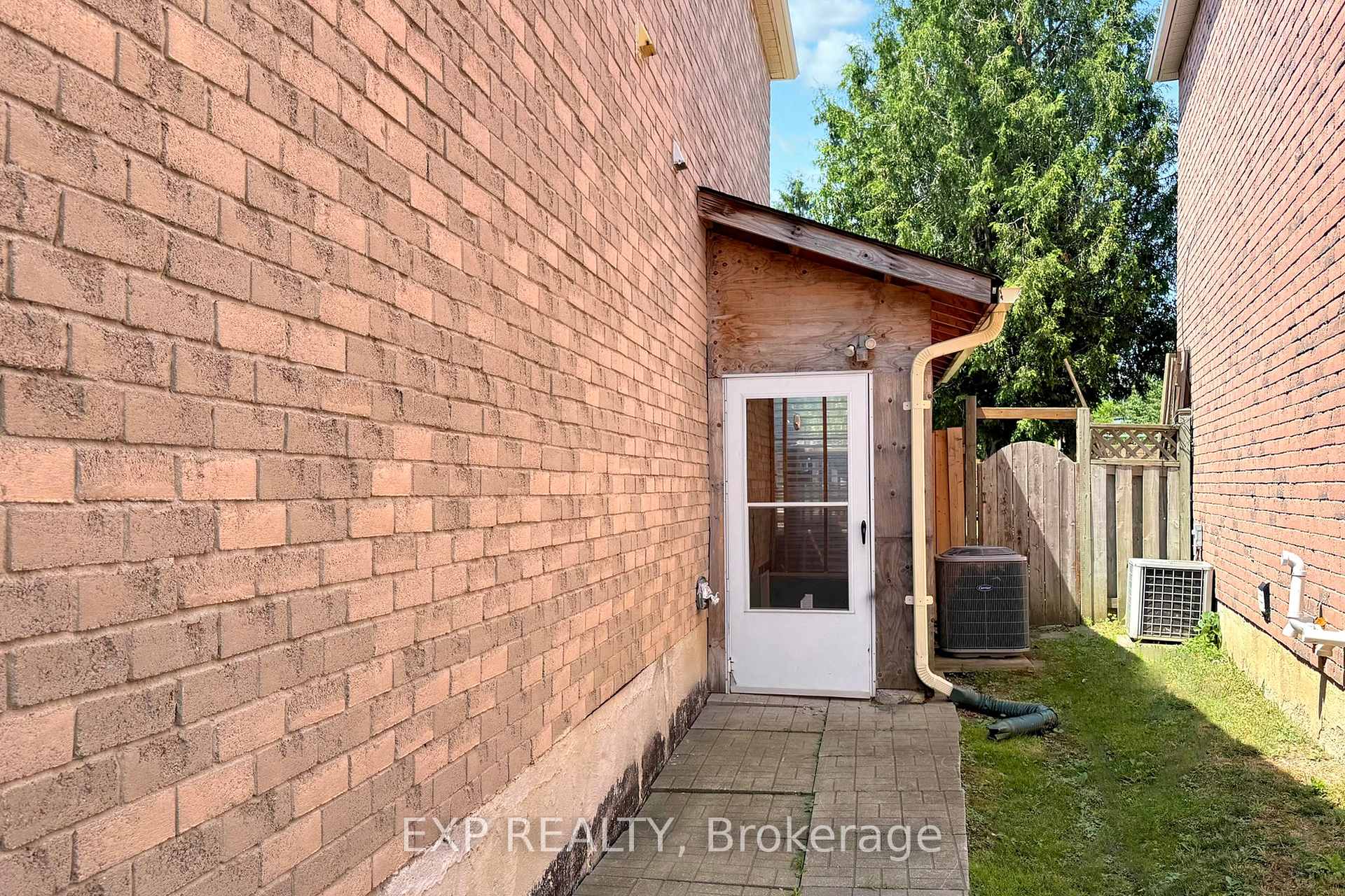 64 Sorrell Crescent, Markham, ON L3S 1K9