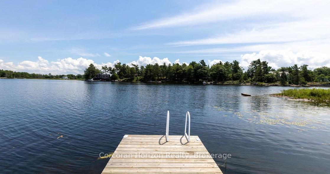 64 Wolverine Beach Road, Georgian Bay, ON L0K 1S0