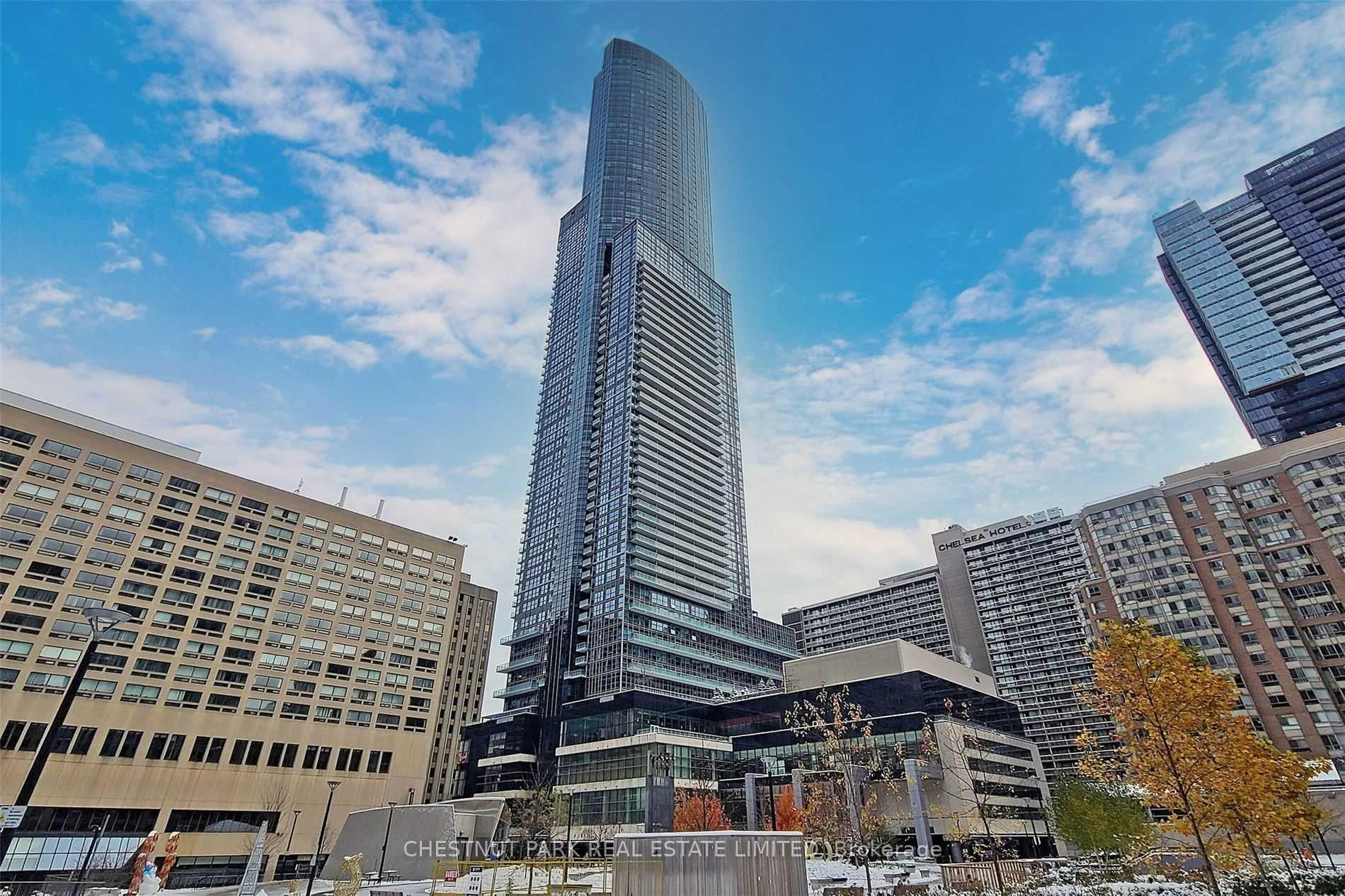 6416 - 388 Yonge Street, Toronto, ON M5B 0A4