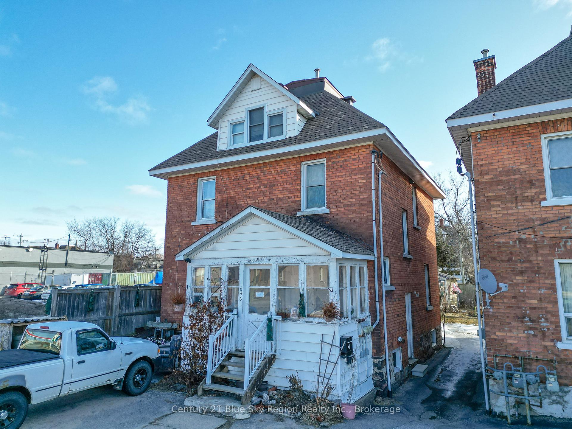 646 Main Street E, North Bay, ON P1B 1B9