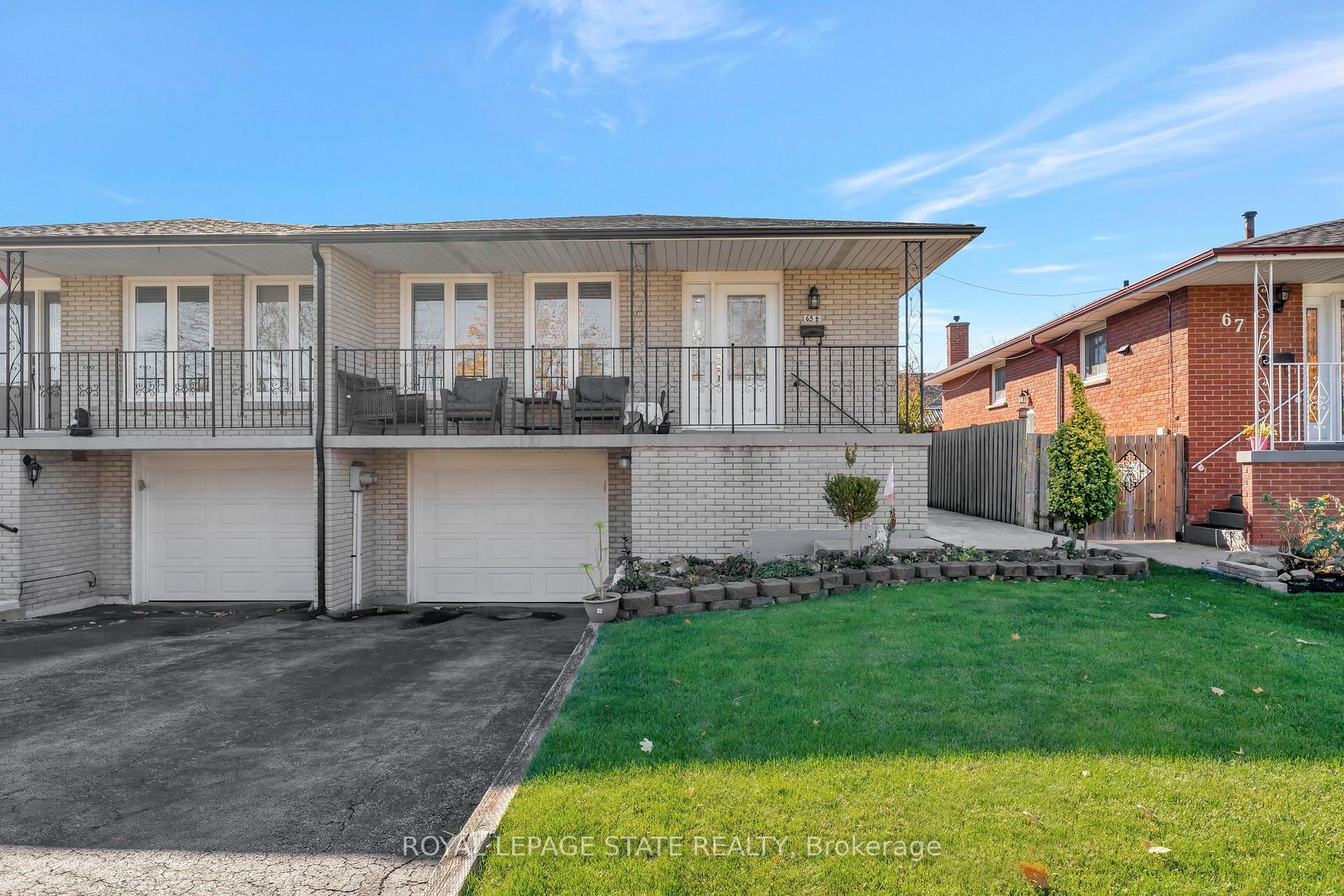 65 1/2 Eastbury Drive, Hamilton, ON L8E 2V8