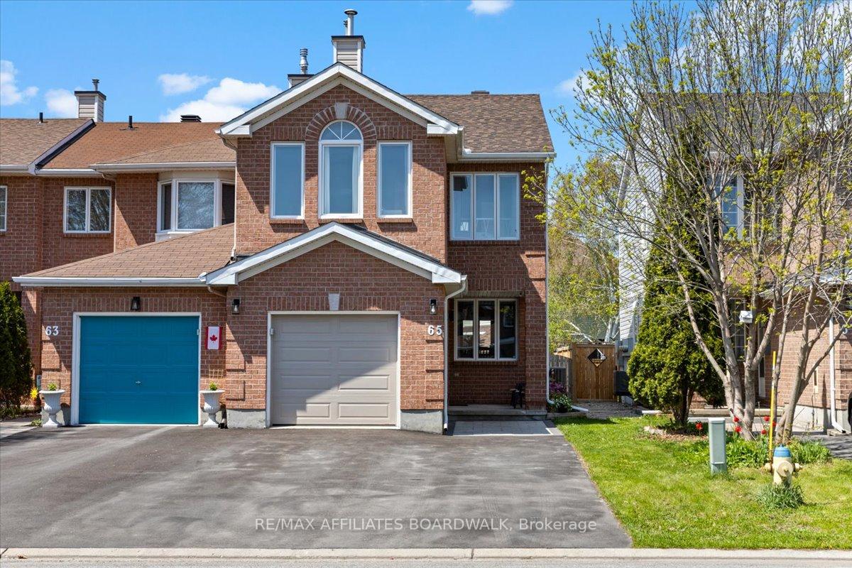 65 Daventry Crescent, Barrhaven, ON K2J 4M8