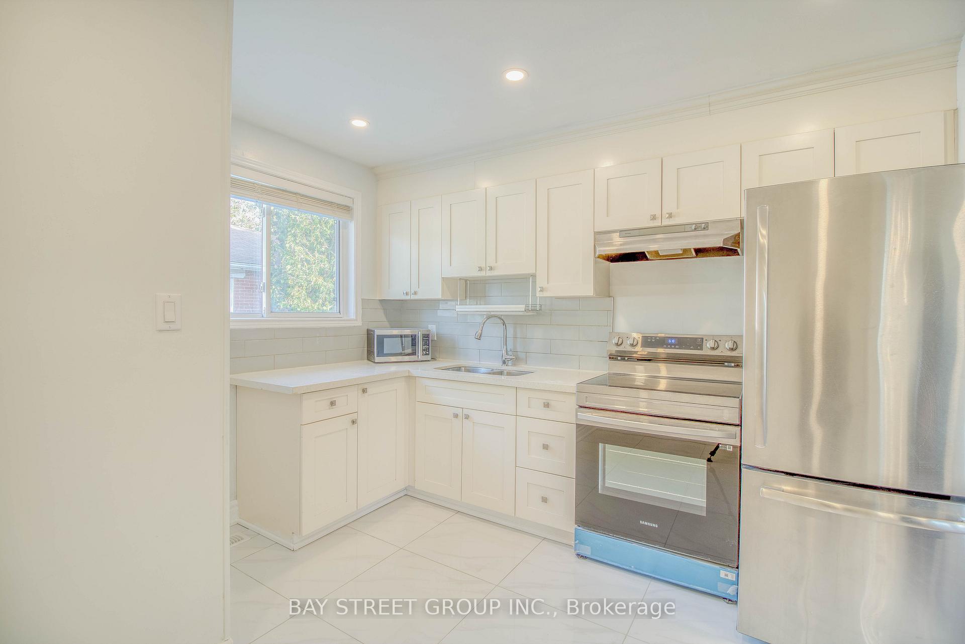 Main - 65 Davis Road, Aurora, ON L4G 2B4